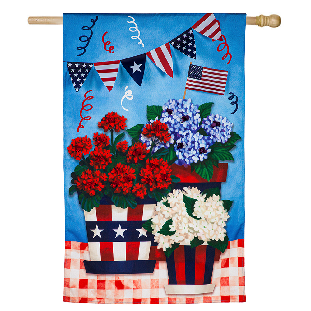 Patriotic Flowers Linen House Flag (28 in. x 44 in.) | FlagandBanner.com